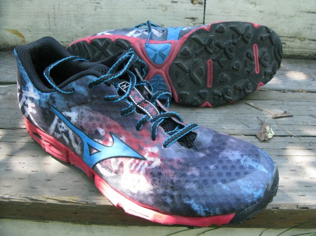 Mizuno Hitogami Review: Solid Choice Among Distance Racing Shoes
